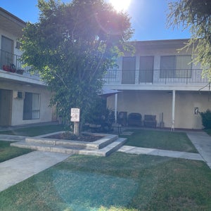 Encino, Los Angeles CA - Neighborhood Guide | Trulia