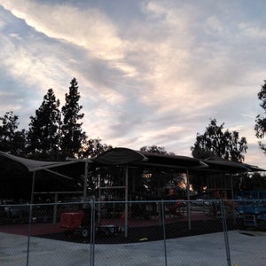 Arleta, Los Angeles CA - Neighborhood Guide | Trulia