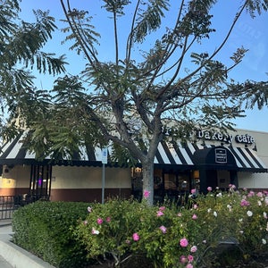 Encino, Los Angeles CA - Neighborhood Guide | Trulia