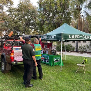 Encino, Los Angeles CA - Neighborhood Guide | Trulia