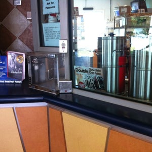 Tri-Taylor, Chicago IL - Neighborhood Guide | Trulia