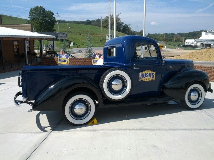 Bush's Visitor Center, 3901 Highway 411, Chestnut Hill, TN, Museums ...