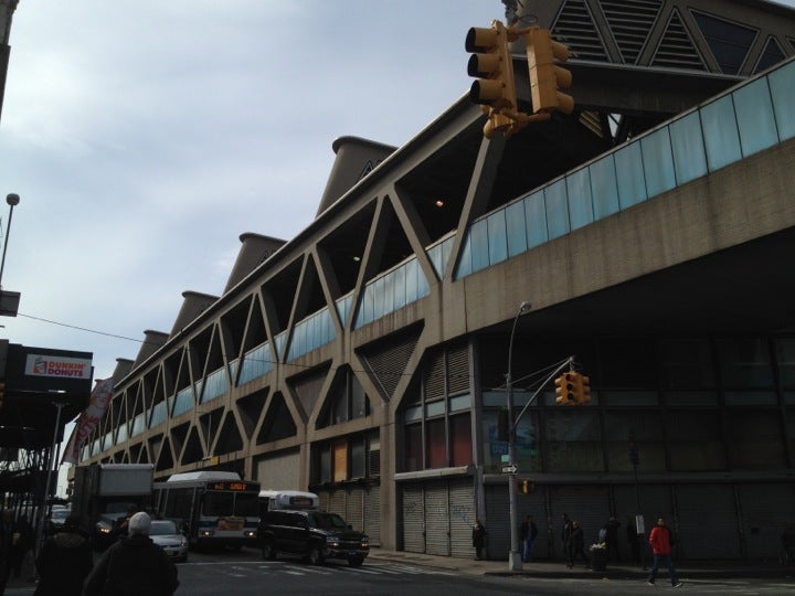 Bus Station George Washington Bridge, 4211 Broadway, New York, NY ...