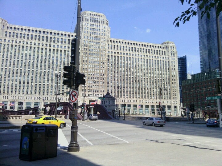 333 West Wacker Drive, 333 W Wacker Dr, Chicago, IL, Gymnasiums - MapQuest