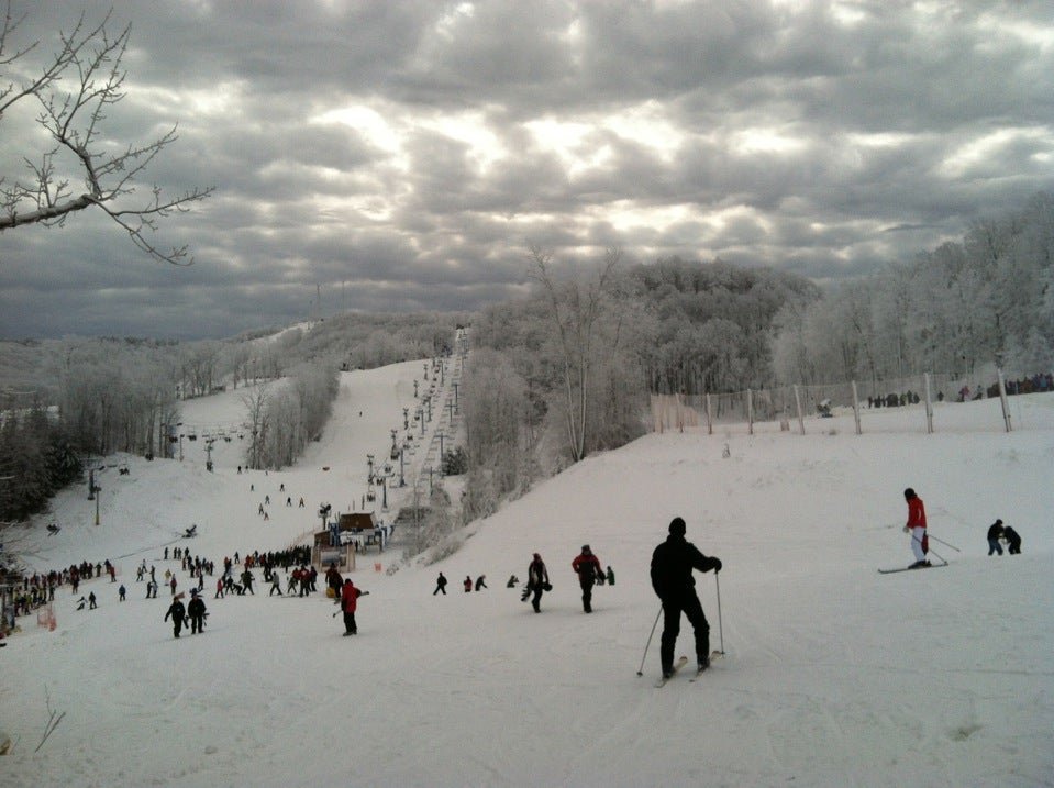 Winterplace Ski Resort, 100 Old Flat Top Mountain Rd, Ghent, WV, Skiing ...