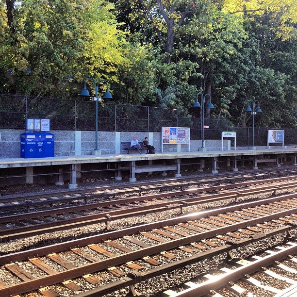 Ludlow Train Station - Metro North, 180 Ludlow St, Yonkers, NY, Train ...