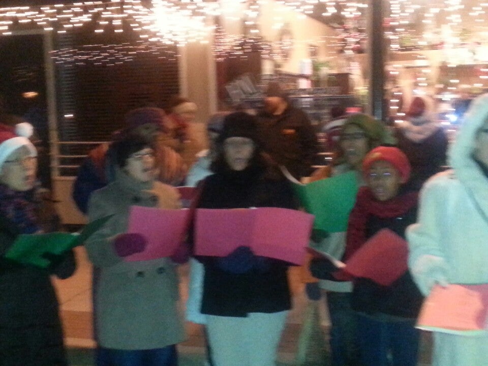 Downtown Minooka, Minooka, IL, Shopping Centers & Malls - MapQuest