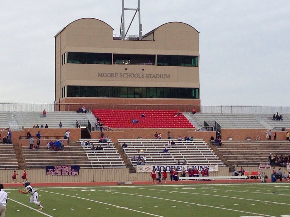 Stadium at Moore HS, 300 N Eastern Ave, Moore, OK - MapQuest