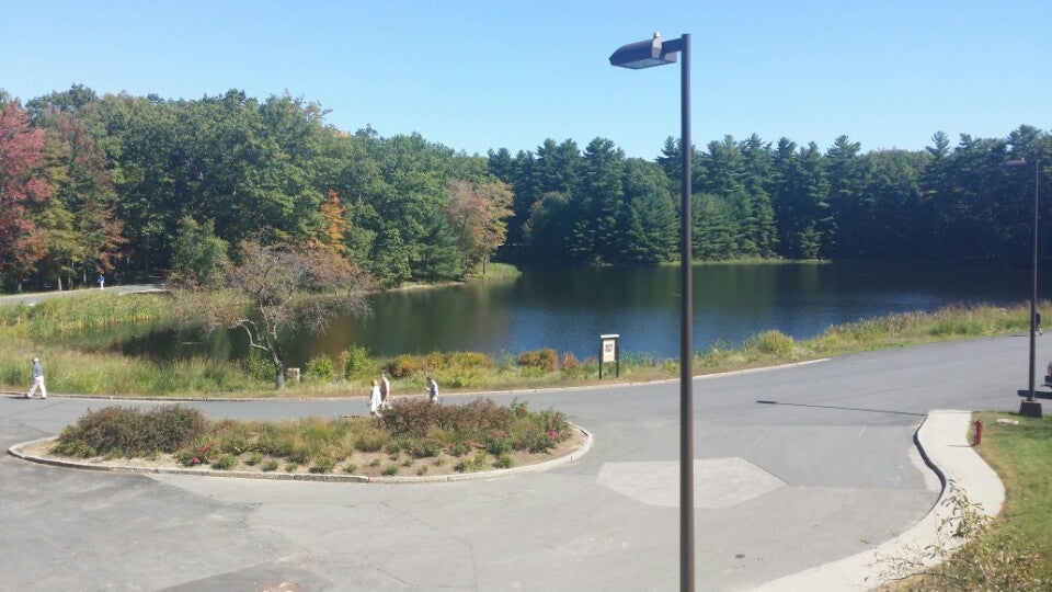 Fidelity Investments - Corporate Office, 1 Spartan Way, Merrimack, NH ...