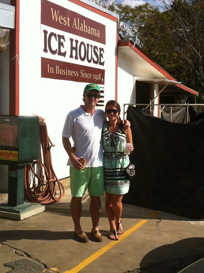 West Alabama Ice House, 1919 W Alabama St, Houston, TX, Eating places ...