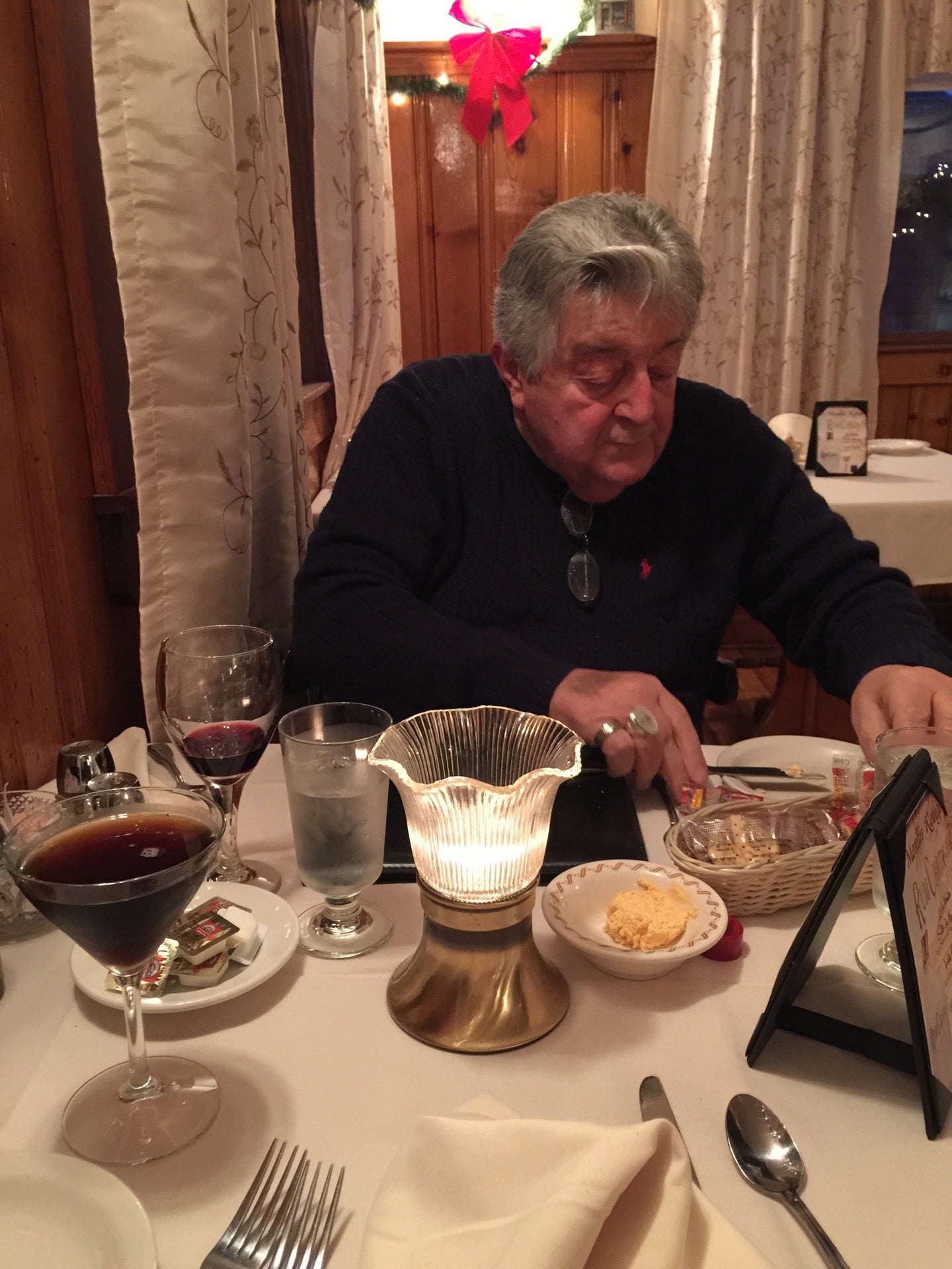 Le Moulin Rouge 1403 Main Rd Tiverton Ri Eating Places Mapquest