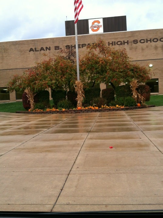 Alan B Shepard High School, 13049 S Ridgeland Ave, Palos Heights, IL ...