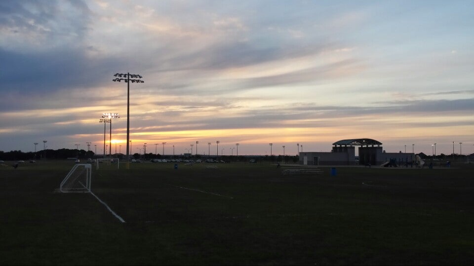 Valley Ridge Park, 2850 Park Ridge Dr, Cedar Hill, TX, Sports - MapQuest