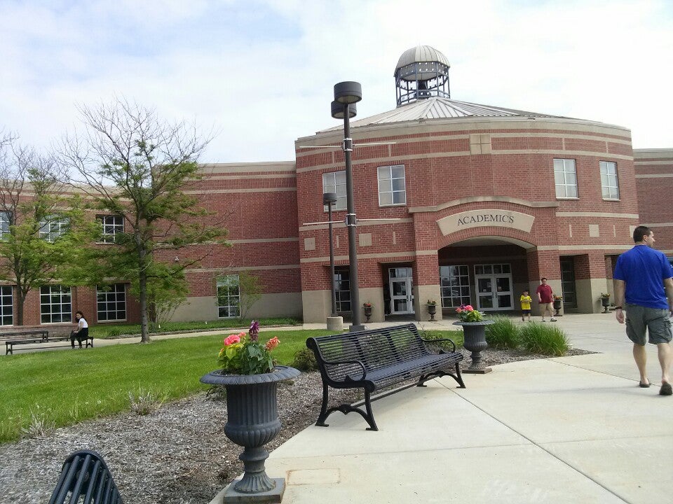 Neuqua Valley High School, 2360 95th St, Naperville, IL - MapQuest