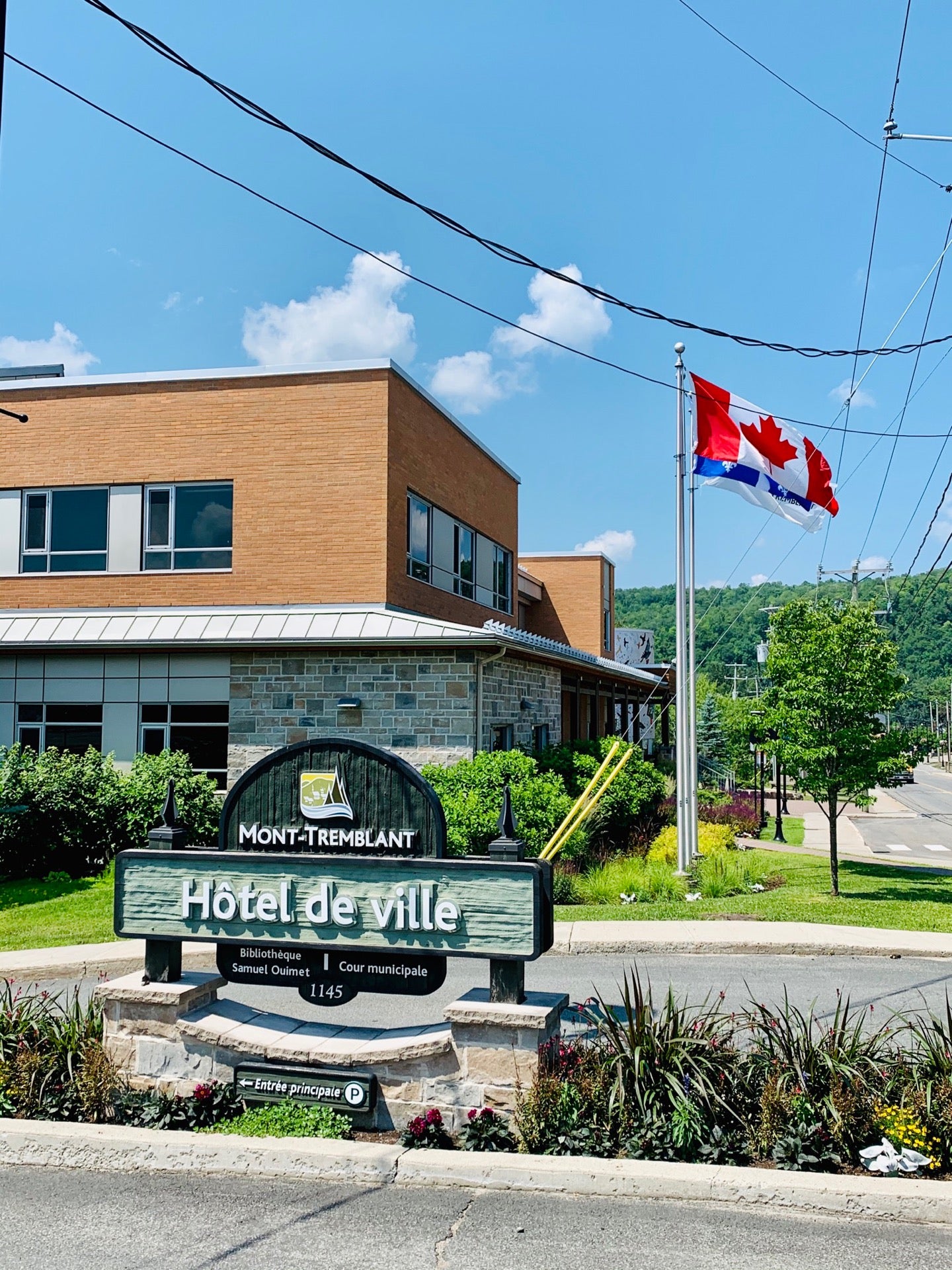 Ville de Mont-Tremblant, 1145 Rue de St-Jovite, Mont-Tremblant, QC ...
