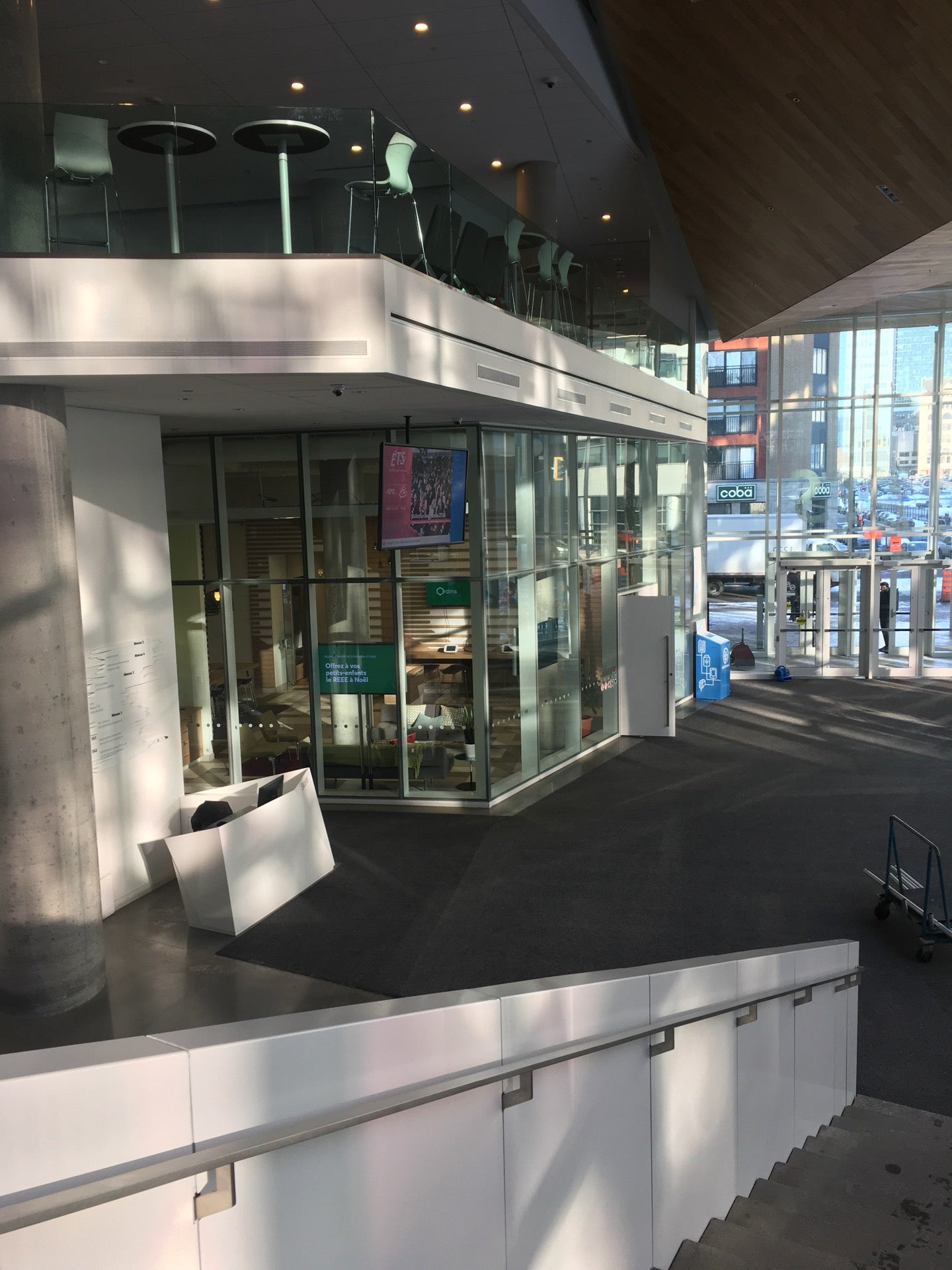 Pavillon E -ÉTS, 1220 Notre-Dame Rue O, Montreal, QC - MapQuest