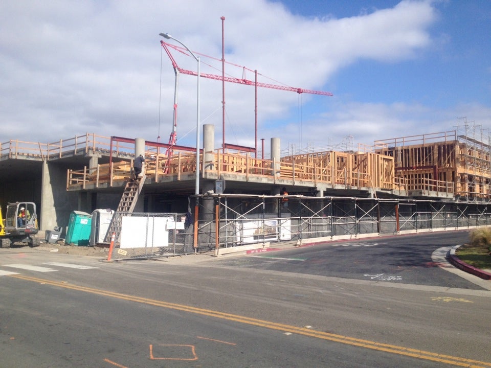 Emery Go-Round Shellmound at Public Market Stop, 6399 Christie Ave ...