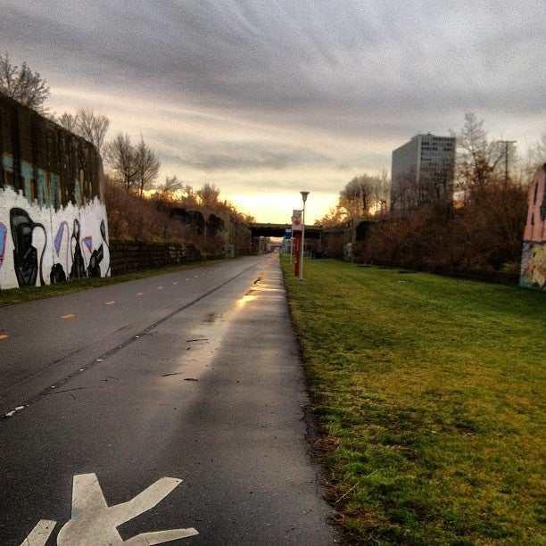 Dequindre Cut, Detroit, MI - MapQuest