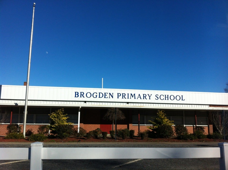 Brogden Primary School, 2253 Old Mt Olive Hwy, Dudley, NC, Schools - MapQuest