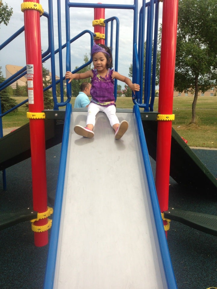 Summerlea Park, 93 Ave NW, Edmonton, AB - MapQuest