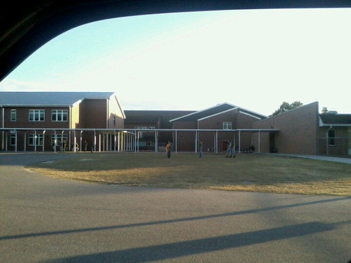 Lake Gibson Senior High School, 7007 N Socrum Loop Rd, Lakeland, FL ...