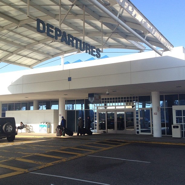 Myrtle Beach International Airport (MYR), 1100 Jetport Rd, Myrtle Beach ...