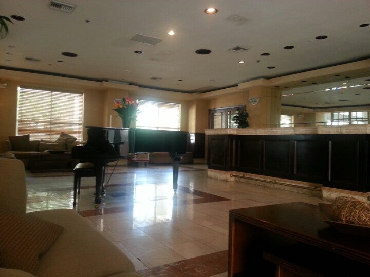 Rodeway Inn South Miami-Coral Gables, 5959 SW 71st St, South Miami, FL ...