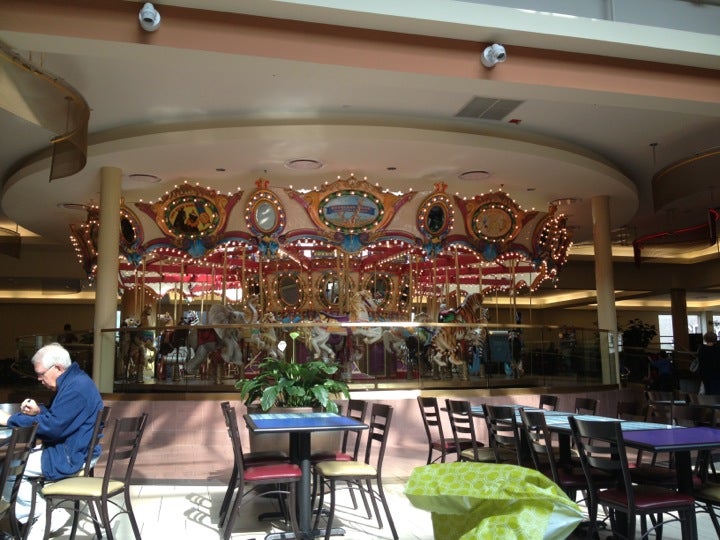 The Shoppes at Buckland Hills, Ring Rd, Manchester, Town of, CT ...