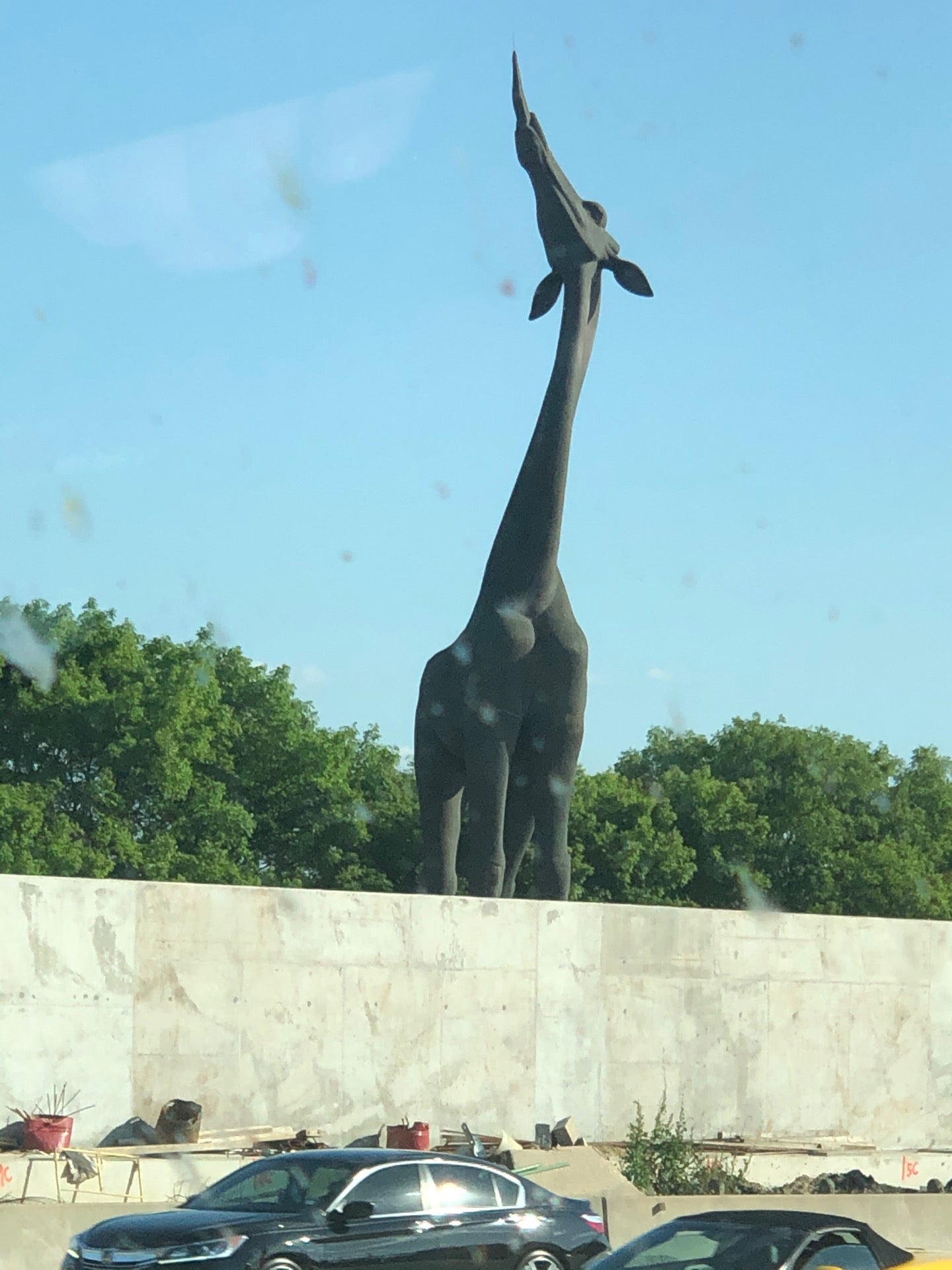 Giraffe Statue - Largest Statue in Texas, Dallas, TX, Monuments - MapQuest