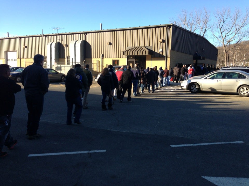 Waterbury DMV, 2210 Thomaston Ave, Waterbury, CT, Government - MapQuest