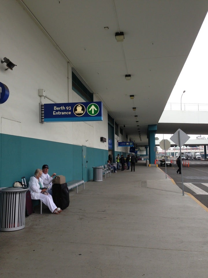 Port Of Los Angeles Berth 93, San Pedro, CA - MapQuest