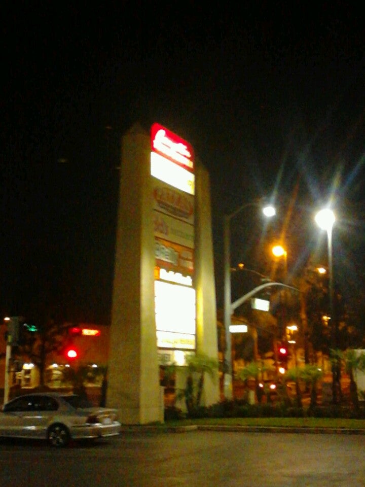 Compton Town Center, 100 E Compton Blvd, Compton, CA - MapQuest