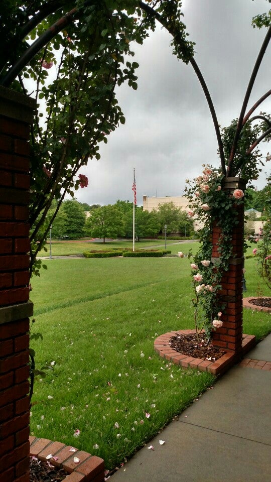 Ravenscroft School, 7409 Falls of Neuse Rd, Raleigh, NC, Schools - MapQuest