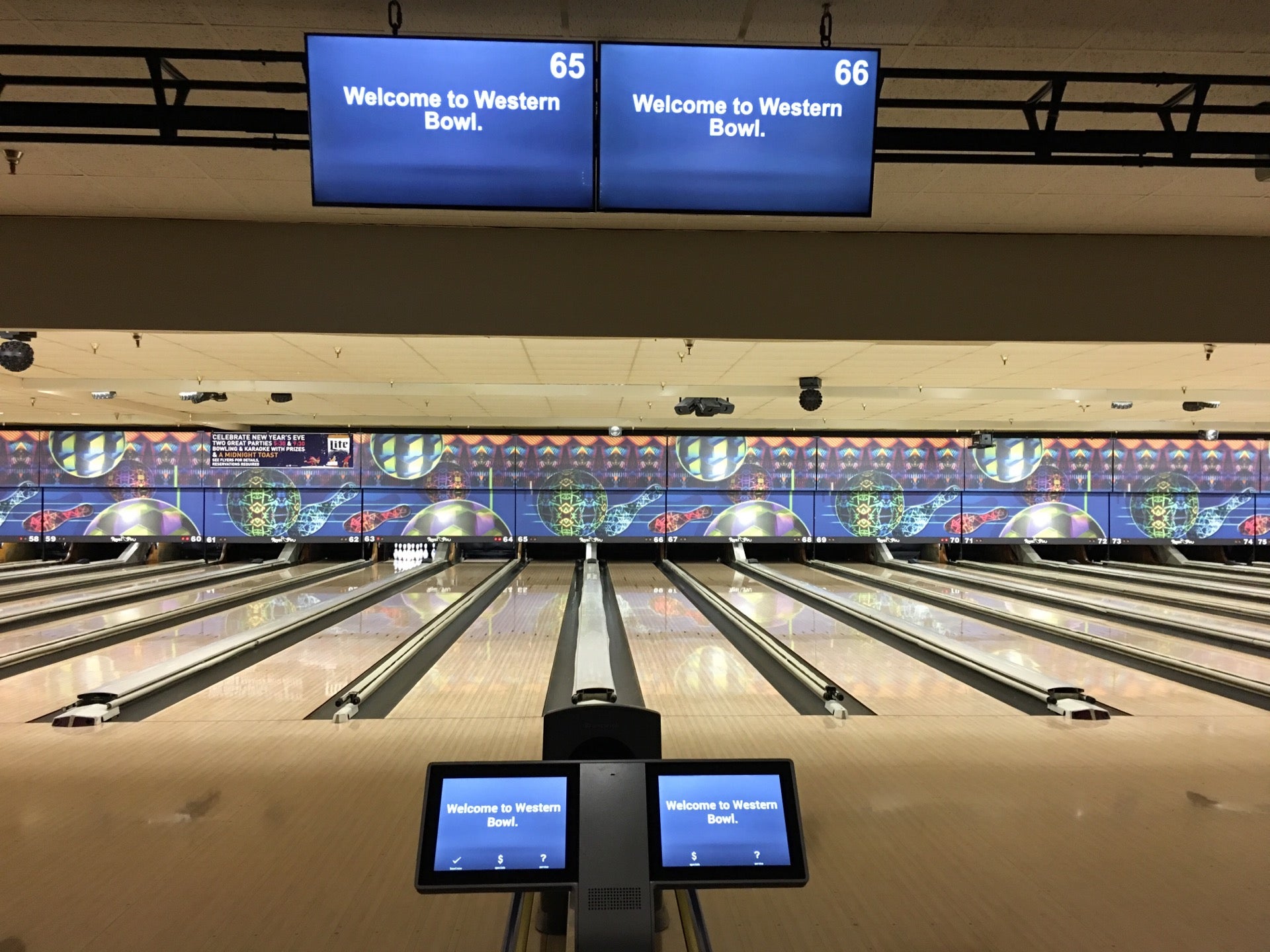Western Bowl, 6441 W Washington St, Indianapolis, IN, Bowling centers ...
