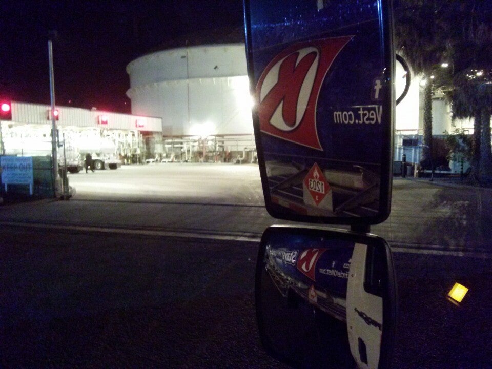 Petro-Diamond Terminal Co, 1920 W Lugger Way, Long Beach, CA - MapQuest