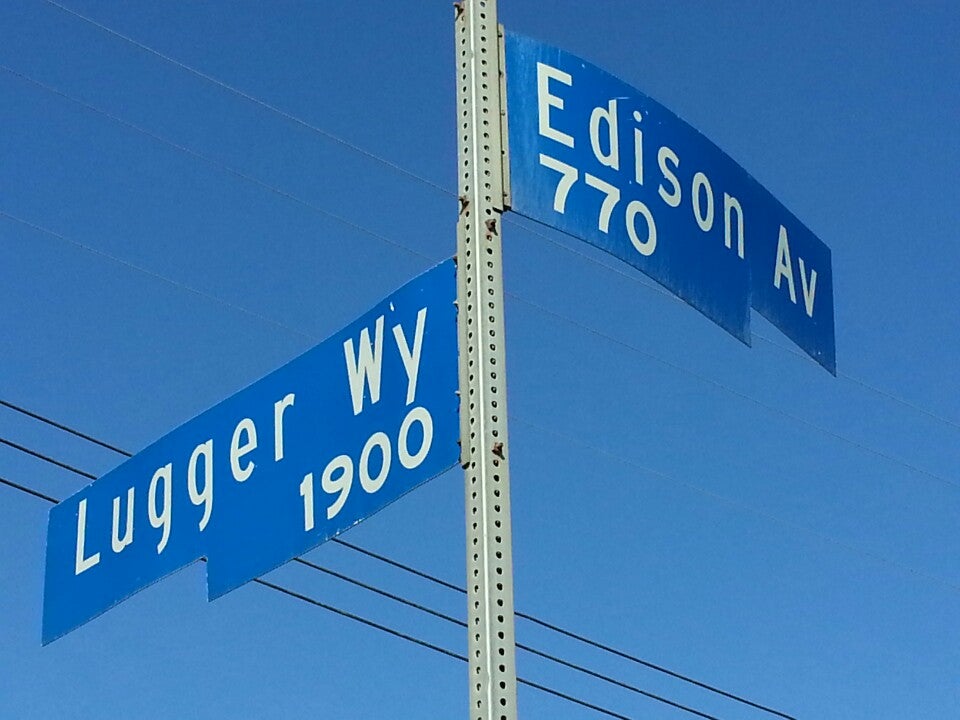 Petro-Diamond Terminal Co, 1920 W Lugger Way, Long Beach, CA - MapQuest