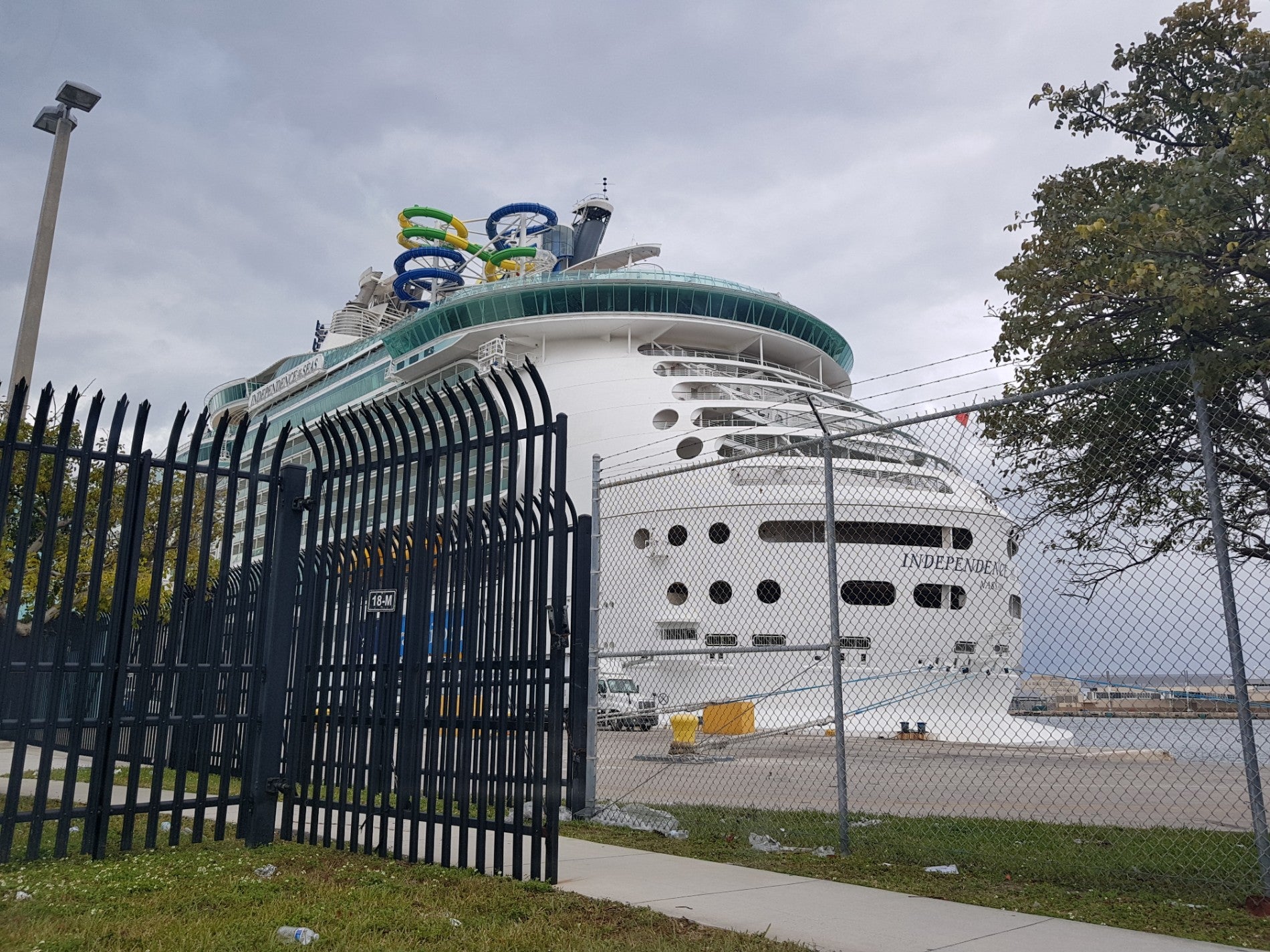 Port Everglades - Terminal 18, Fort Lauderdale, FL, Fishing Piers ...