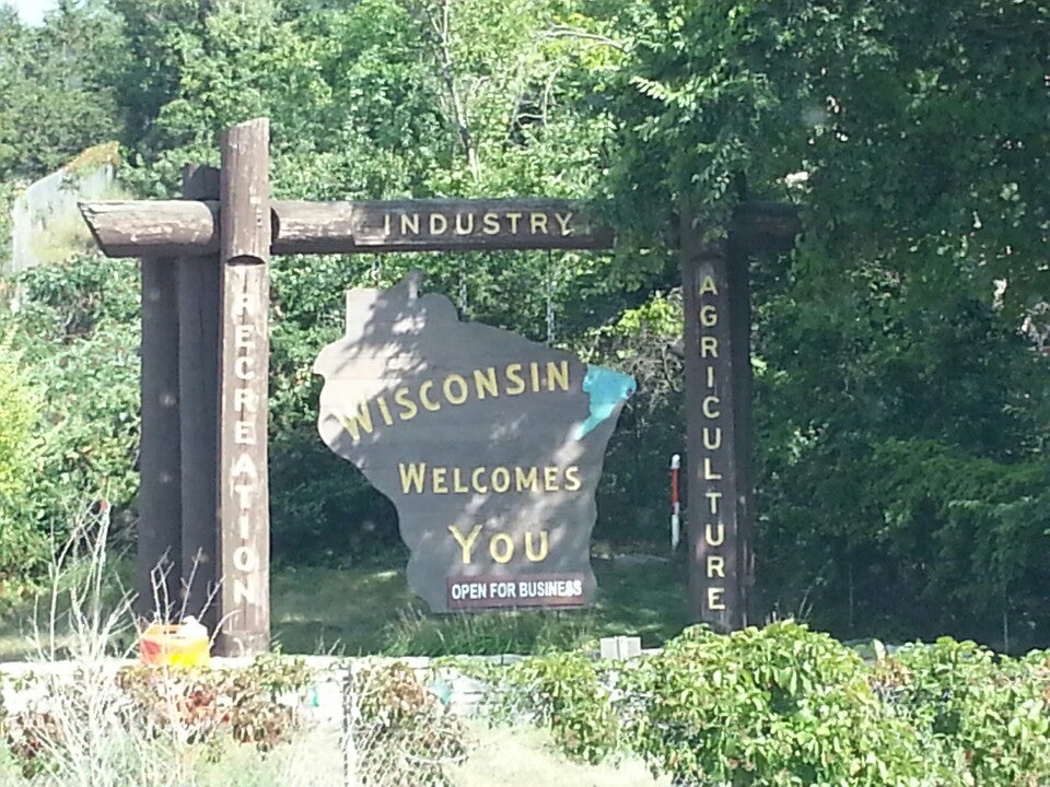 Wisconsin Welcomes You Sign, Front St S, Hudson, WI, Monuments - MapQuest