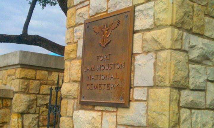 Fort Sam Houston National Cemetery, 1520 Harry Wurzbach Rd, San Antonio ...