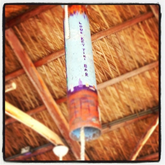 Looe Key Tiki Bar & Grill, 27340 Overseas Hwy, Summerland Key, FL, Bars ...