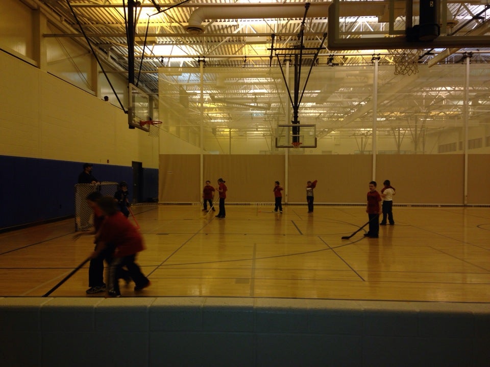 Tony Bettenhausen Recreation Center, 8125 171st St, Tinley Park, IL ...