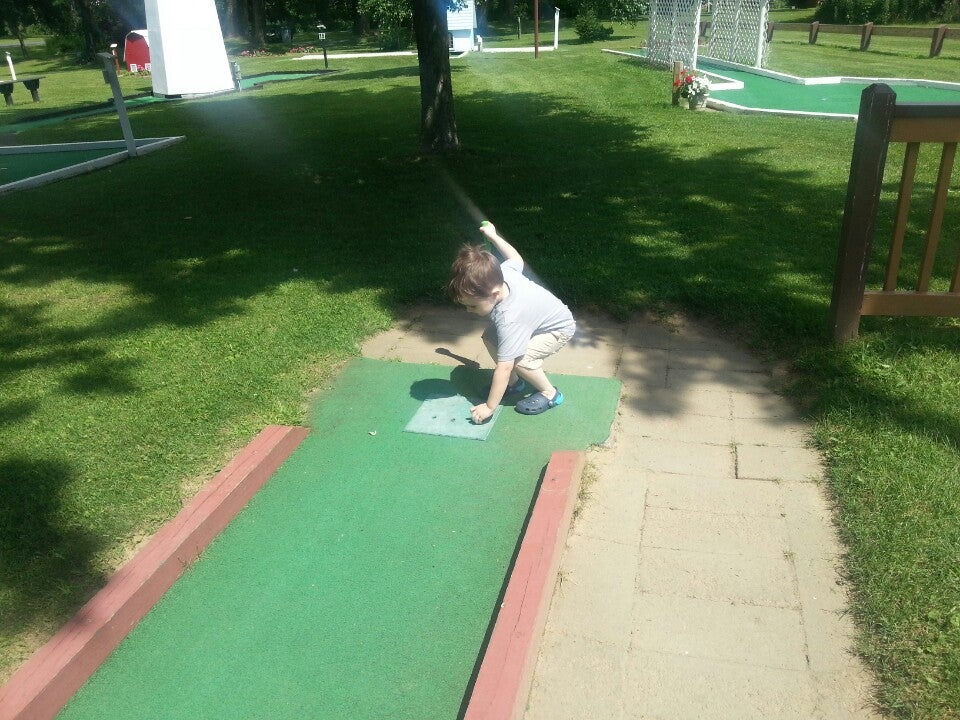 Round Lake, NY Map & Directions - MapQuest