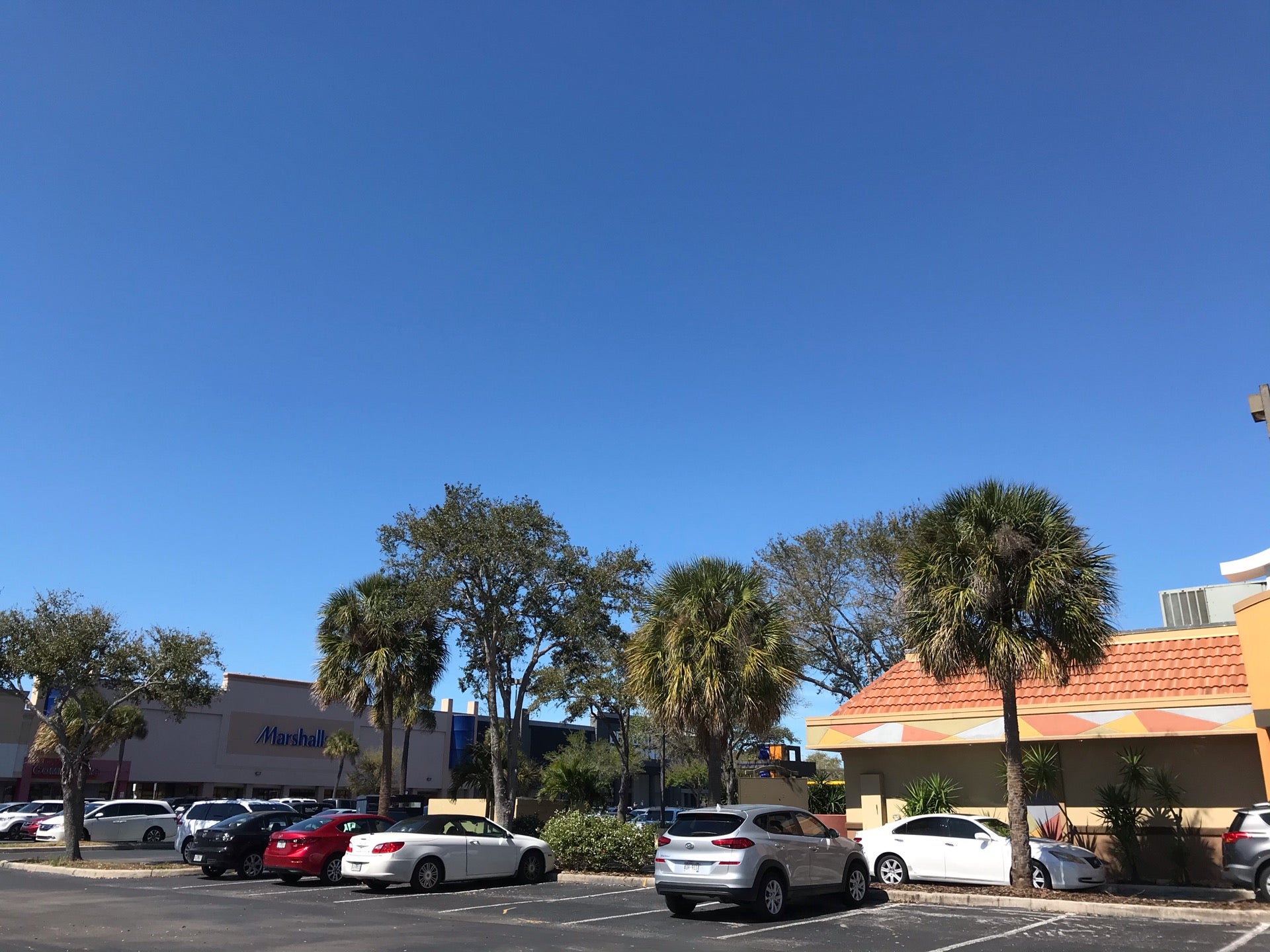 Crosswinds Shopping Center, 2004 66th St N, Saint Petersburg, FL ...