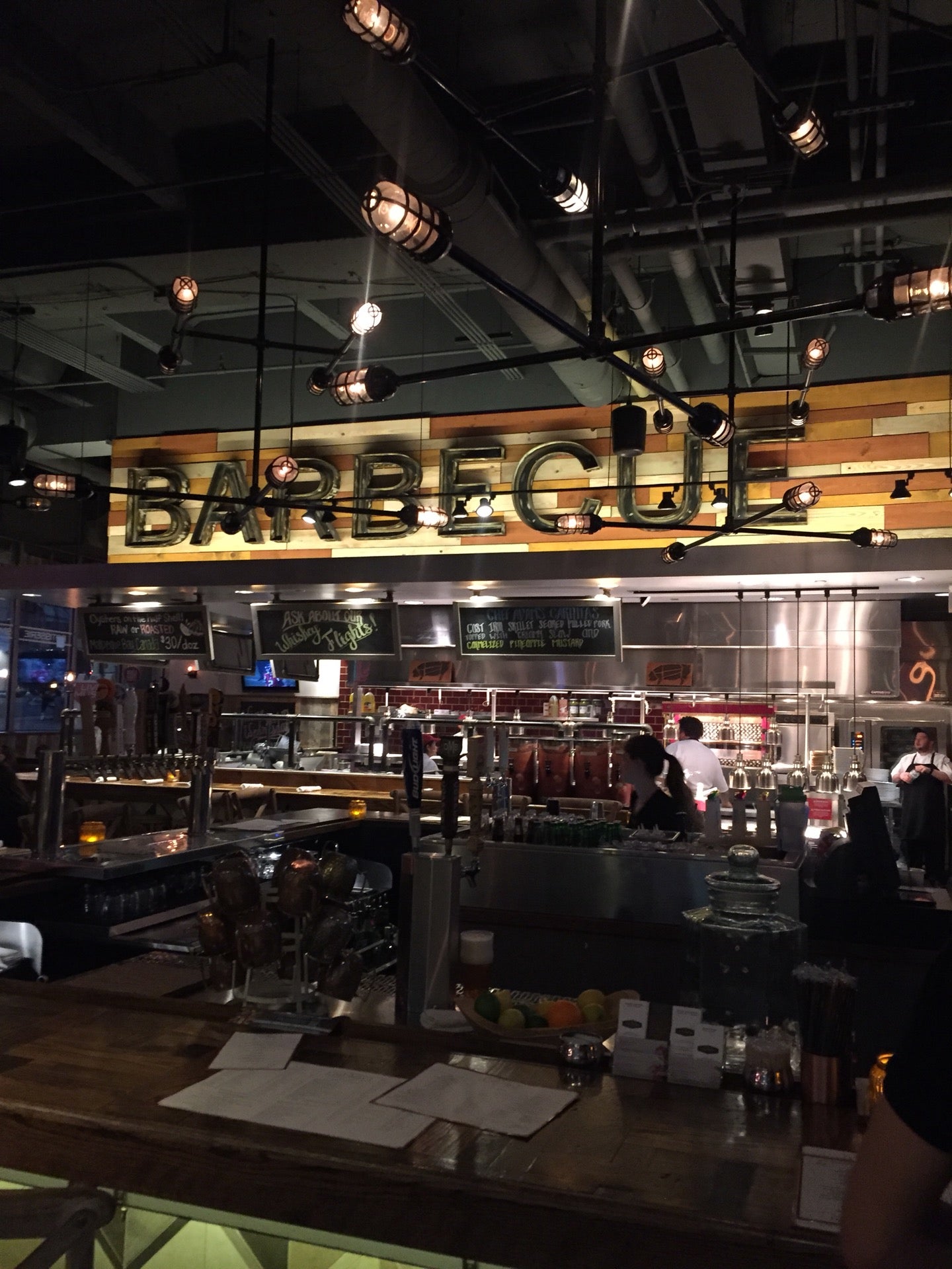 City Smoke, 100 N Tryon St, Ste 170, Charlotte, NC - MapQuest