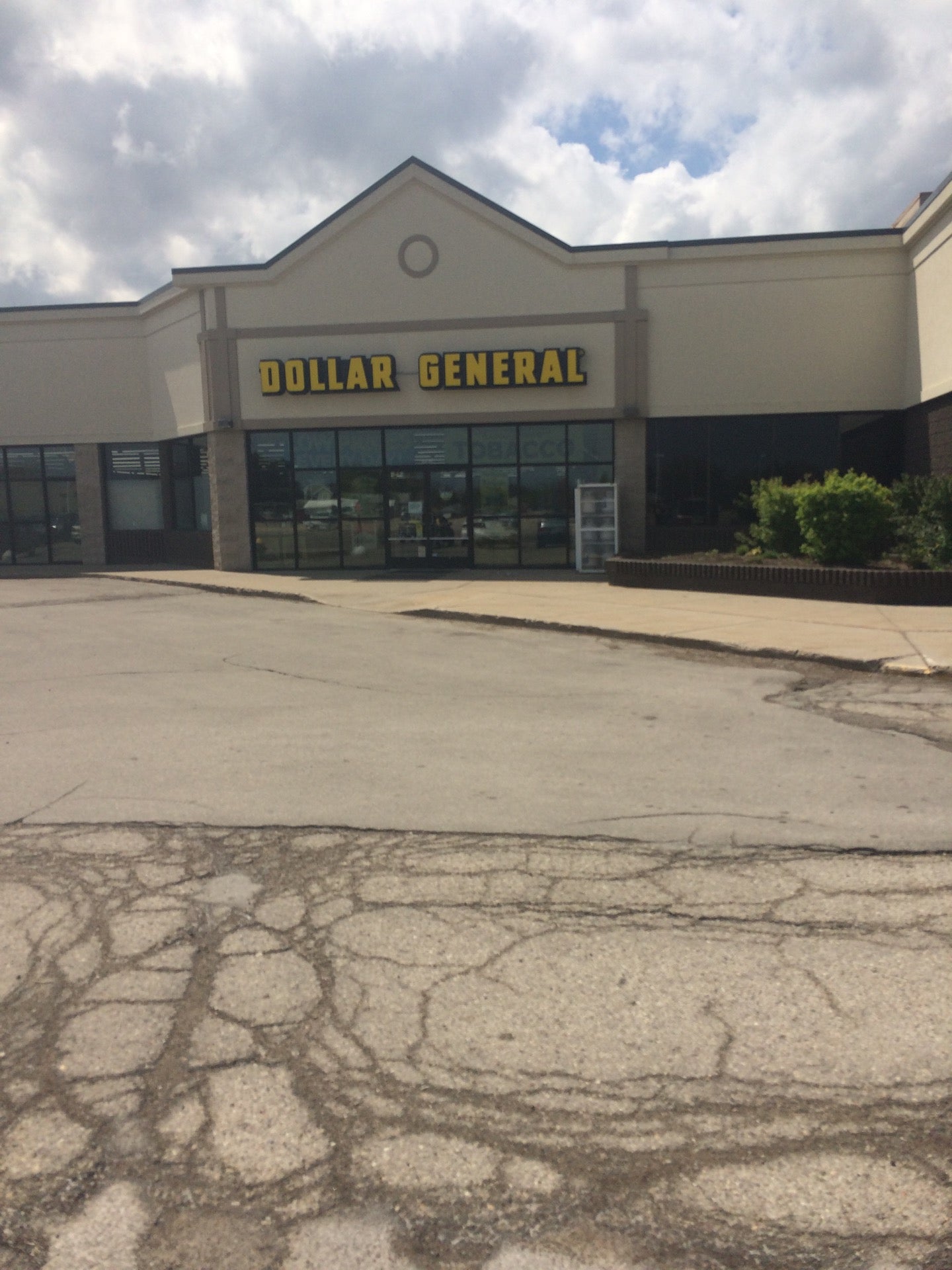 Dollar General, 4901 Washington Ave, Racine, WI - MapQuest