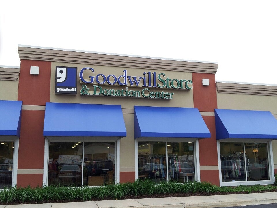 Goodwill, 1551 N Dryden Ave, Arlington Heights, IL, Used merchandise ...