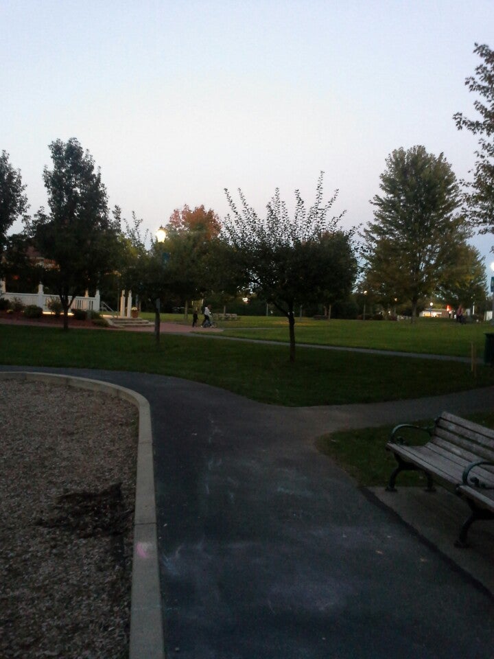 Bellingham, MA Map & Directions - MapQuest