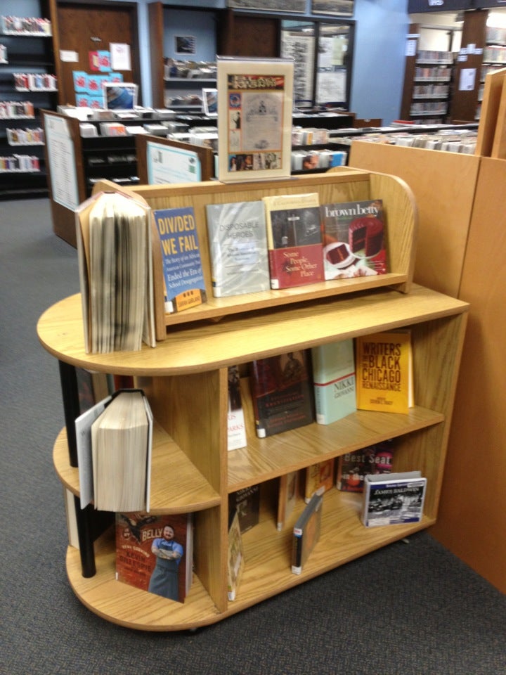 Longwood Public Library, 800 Middle Country Rd, Middle Island, NY ...