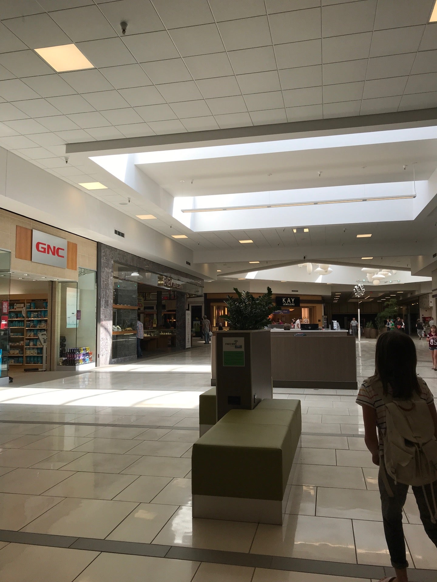 Magic Valley Mall, 1485 Pole Line Rd E, Twin Falls, ID, Men's Apparel ...