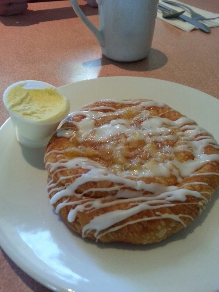 Flames Coffee Shop Winchester, 449 S Winchester Blvd, San Jose, CA ...